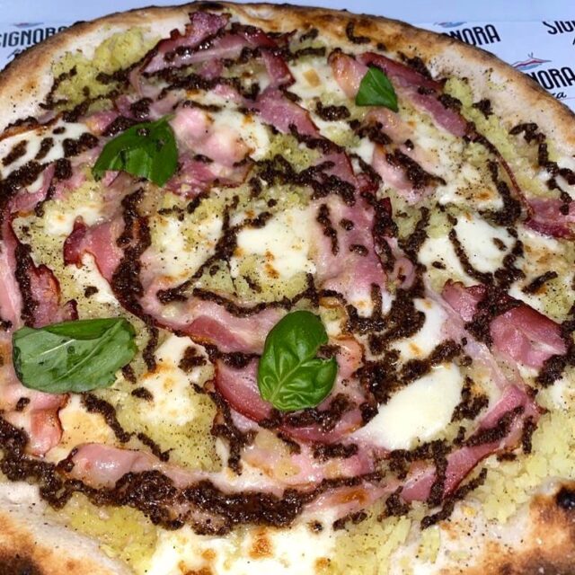 Gallery | Signora Pizza